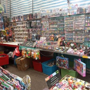 Ladies Market Hong Kong – Everything You Need to Know – thehkshopper.com
